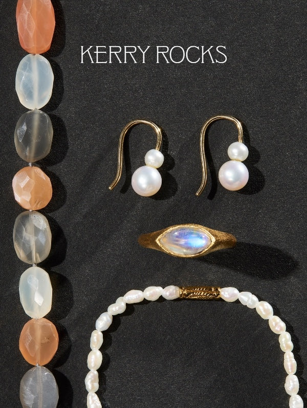 Heart Signet Ring in 9kt Yellow Gold – Kerry Rocks Jewellery